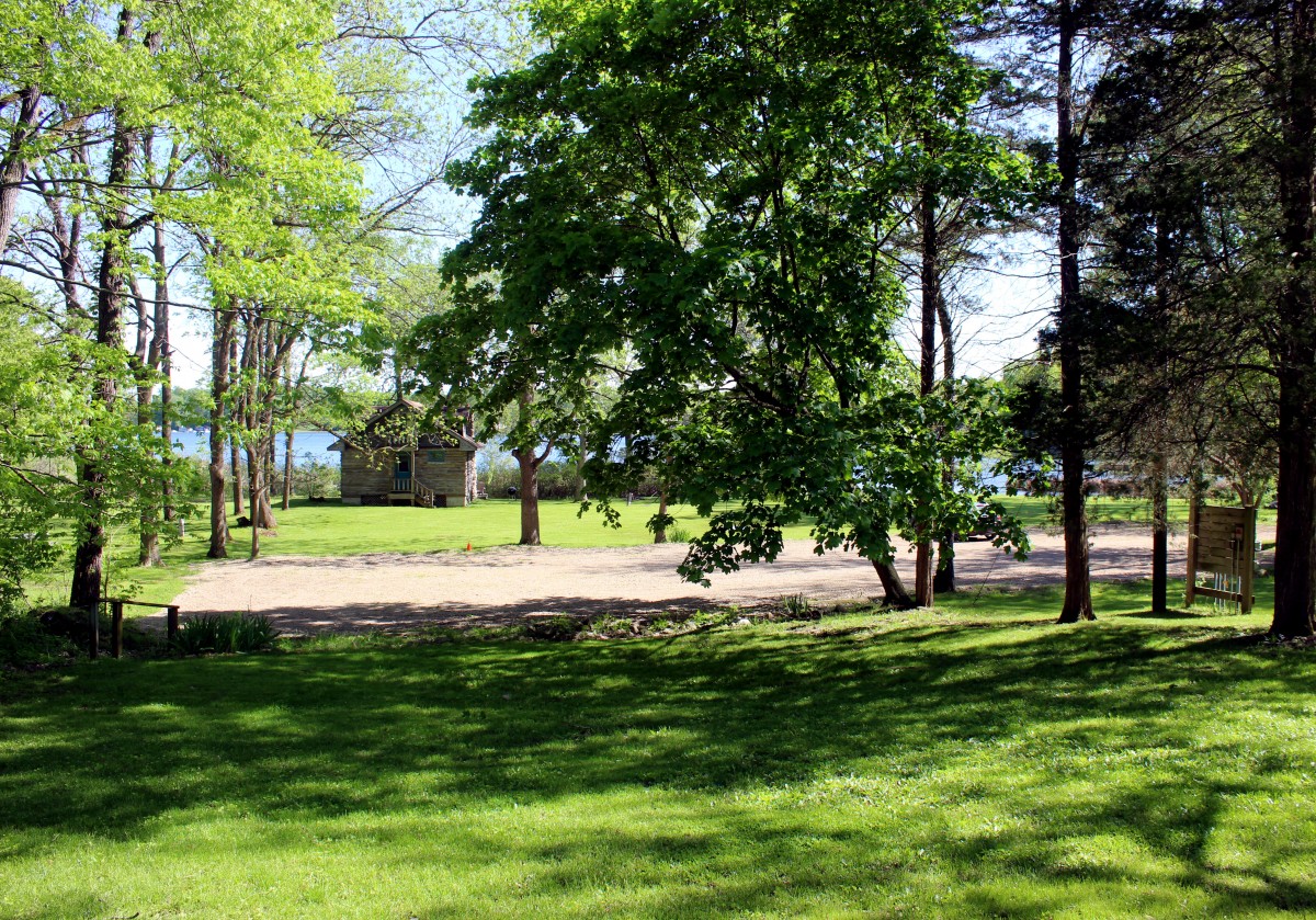 Naktsmājas / Accommodations – Latvian Center Garezers