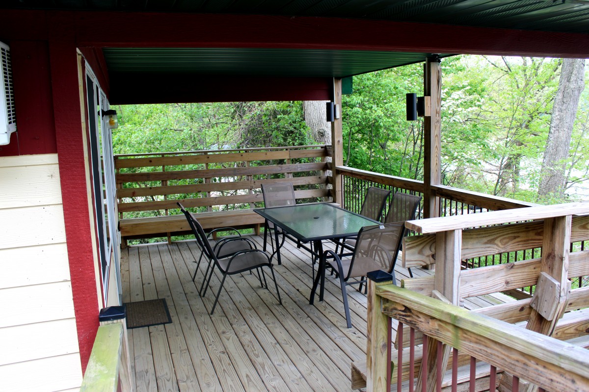 Naktsmājas / Accommodations – Latvian Center Garezers