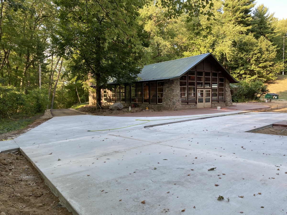 Latvian Center Garezers