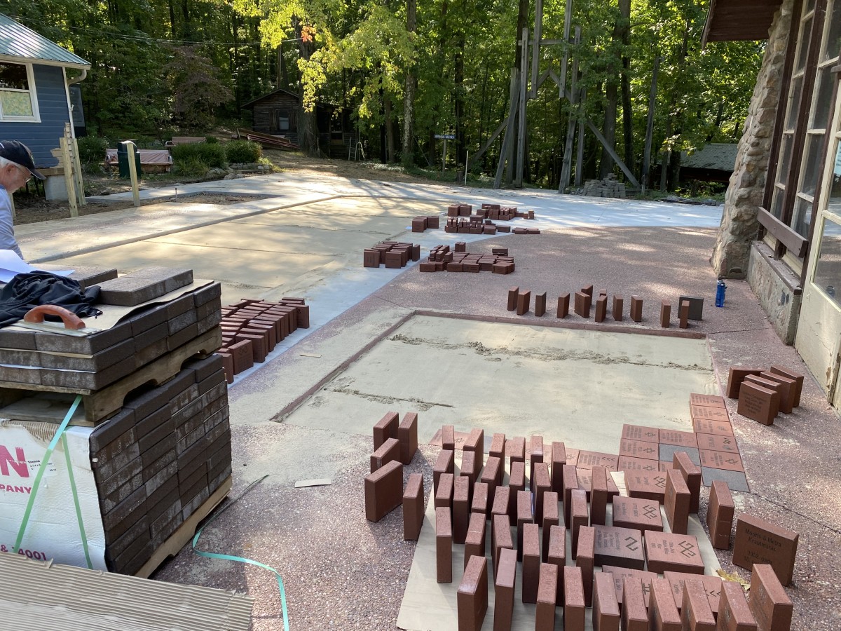 Latvian Center Garezers